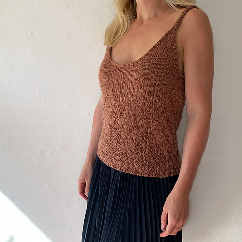 Ravelry: On the Rocks Camisole pattern by Lene Rix