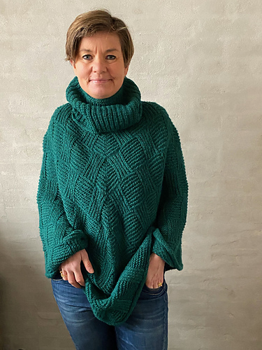 Ravelry: Viva poncho pattern by Hanne Falkenberg