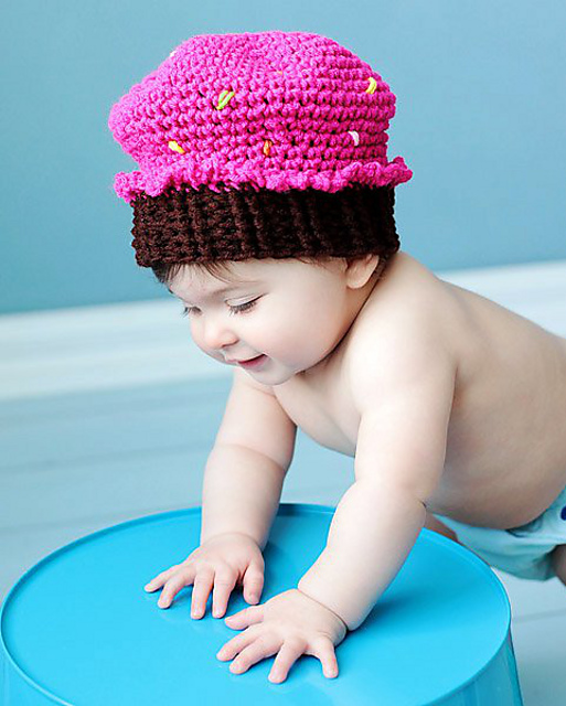 Ravelry: Cupcake Hat with Sprinkles pattern by Kristi Simpson