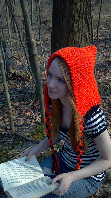Ravelry: Chunky Knit Pixie Hood pattern by Felicia Barnett