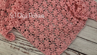 Ravelry: Flowers Triangle pattern by Olga Poltava