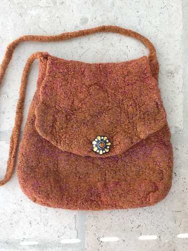 Ravelry: Saddle Bag pattern by Bev Beattie