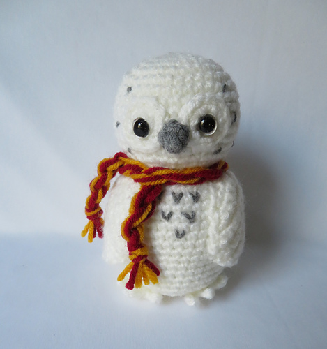 Ravelry: Snowy Owl pattern by On a Whim by Lynn