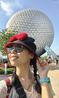 Ravelry: Minnie Mouse Bucket Hat pattern by Juli Anne