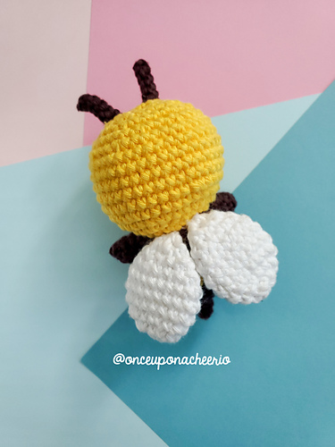 Ravelry: Bumbo the Bee pattern by Juli Anne