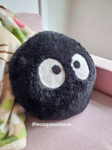 Ravelry: Soot Sprite Pillow pattern by Juli Anne