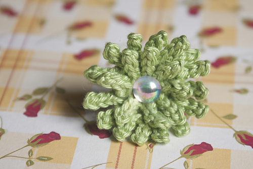 Ravelry: Crochet flower ring pattern by OneStick Wonder