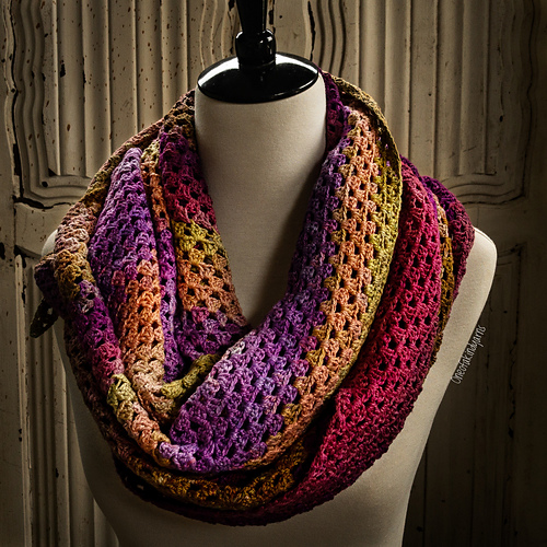 Ravelry: TryGran Wrap pattern by Marléne Scheepers-Fourie (Plasie)