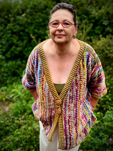 Ravelry: Monet”V” jacket pattern by Marléne Scheepers-Fourie (Plasie)