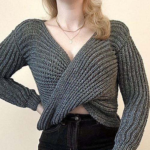 Ravelry: Slouchy Twisted Front Cropped Sweater pattern by Mackenzie Lofgren