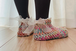 Ravelry: Tweed style Room Shoes pattern by Ayaka Fukushima