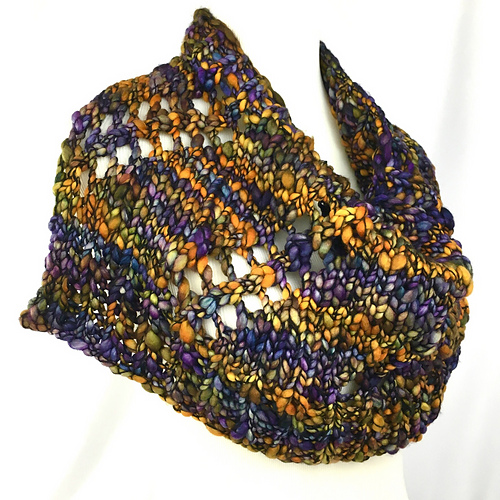 Ravelry: Caracol Cowl pattern by Orange Smoothie