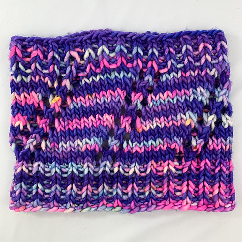 Ravelry: Caracol Cowl pattern by Orange Smoothie