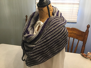 Ravelry: Ortenema's Shifting Stripes Shawl