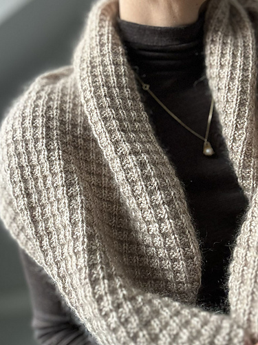 Ravelry: Waffle Loop Scarf pattern by Other Loops_