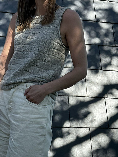 Ravelry: Tide_Loop_Top pattern by Other Loops_