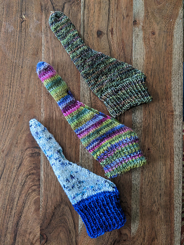 Ravelry: Digital Artist Glove pattern by Otterbknittin Bec Lyon