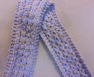 Ravelry: Mock cable reversible scarf pattern by Anna Berns