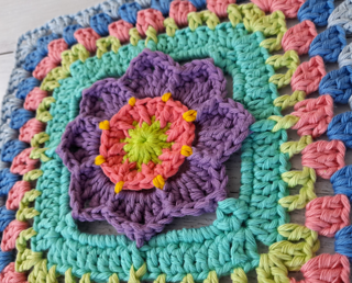 Ravelry: Granny Square | Coffs Bloom pattern by Best Crochet Life