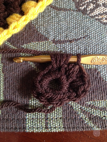 Ravelry: Sunflower Coasters pattern by Pamela Bastian