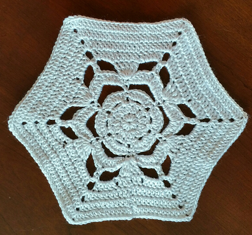 Ravelry: Star Rose Hexagon pattern by Pamela Bastian