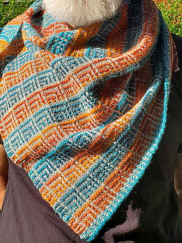 Ravelry: Seigaiha Shawl pattern by Duke of Nikko