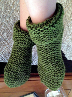 Ravelry: Cosy Toes pattern by Esther Kate