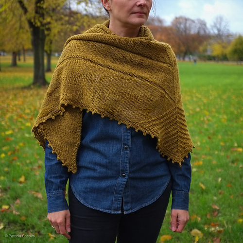 Ravelry: Gallagher pattern by Wear a Stitch