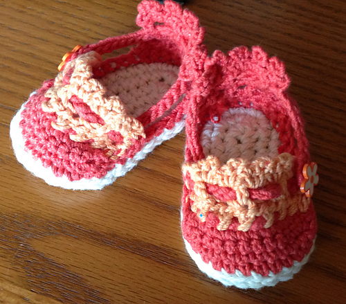 Ravelry: Slider Espadrille Shoes 12-113 pattern by Maria Bittner