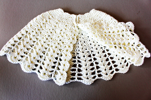Ravelry: Lacy Cape pattern by Maria Bittner