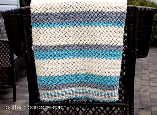 Ravelry: Pillow Soft Throw Blanket pattern by Maria Bittner