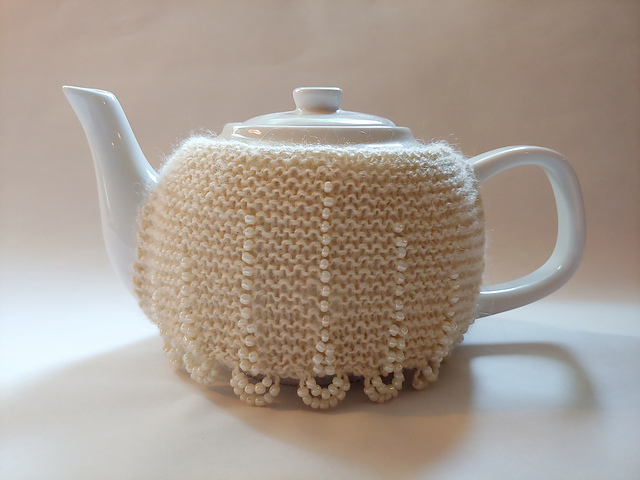 Ravelry: Victorian Beaded Teapot Cozy pattern by Sandra Clarke