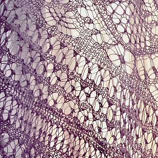 Ravelry: In starlight pattern by Paula Kibildis
