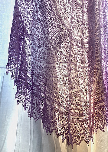 Ravelry: In starlight pattern by Paula Kibildis