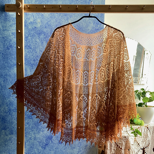 Ravelry: Lucente Stella pattern by Paula Kibildis