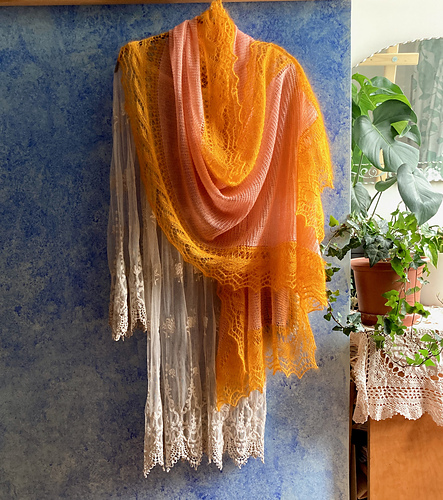 Ravelry: Just Peachy pattern by Paula Kibildis