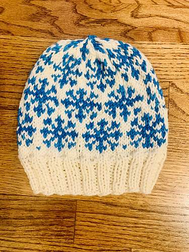 Ravelry: Snowy Flakes Hat pattern by Paula Marie Designs