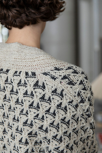 Ravelry: Cobogó pattern by Paula Pereira