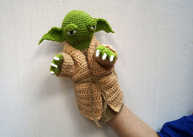 Ravelry: Yoda Hand Puppet pattern by Paula Tant