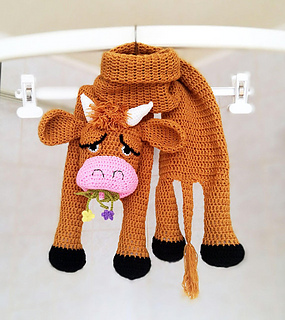 Ravelry: Cow scarf pattern by Paula Tant