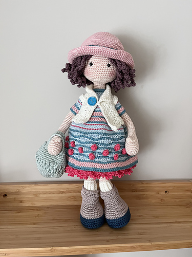 Ravelry: Doll PIA pattern by CAROcreated design