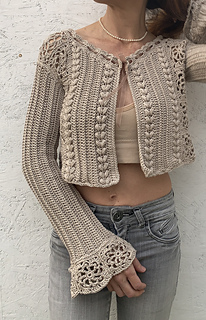 Ravelry: PaulinaSmith's Cecile cardi test