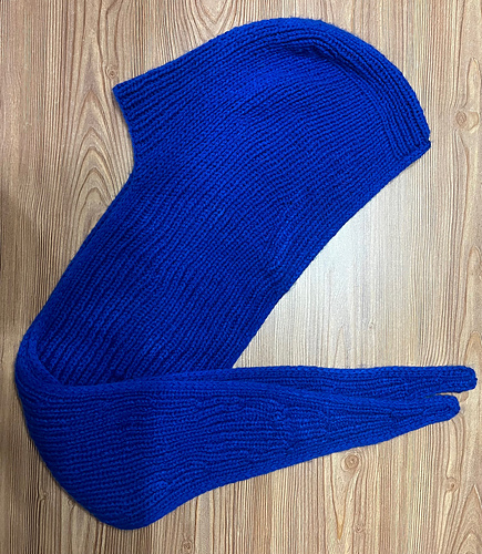 Ravelry: Dani Hood pattern by Daniela Mühlbauer
