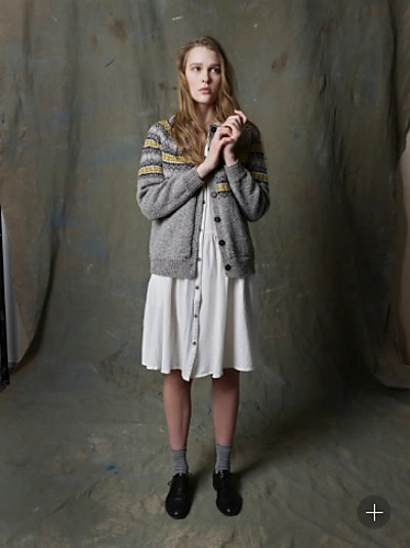 Ravelry: 288-14 Mønstret rundfelt jakke, dame pattern by Rauma Designs