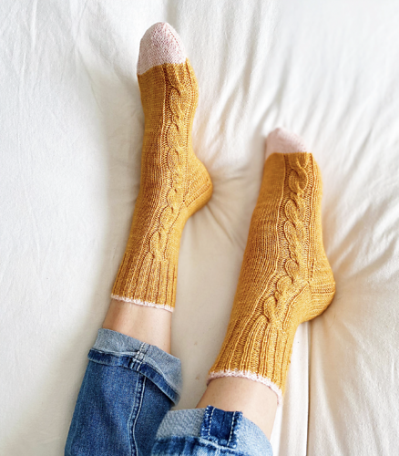 Ravelry: Fawn Socks pattern by Summer Lee