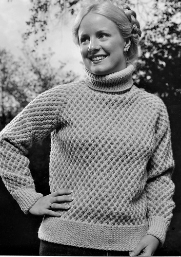 Ravelry: Swiss Check Pullover pattern by Penny Straker
