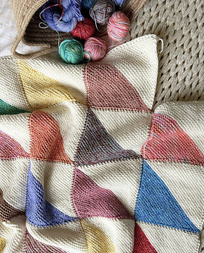 Ravelry: Sweet Shop Blanket pattern by Laura Penrose