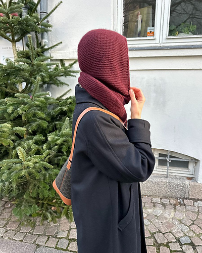 Ravelry: Sophie Hood pattern by PetiteKnit