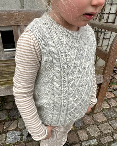 Ravelry: Moby Slipover Mini pattern by PetiteKnit