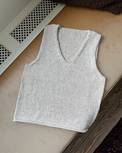 Ravelry: Alice Top pattern by PetiteKnit